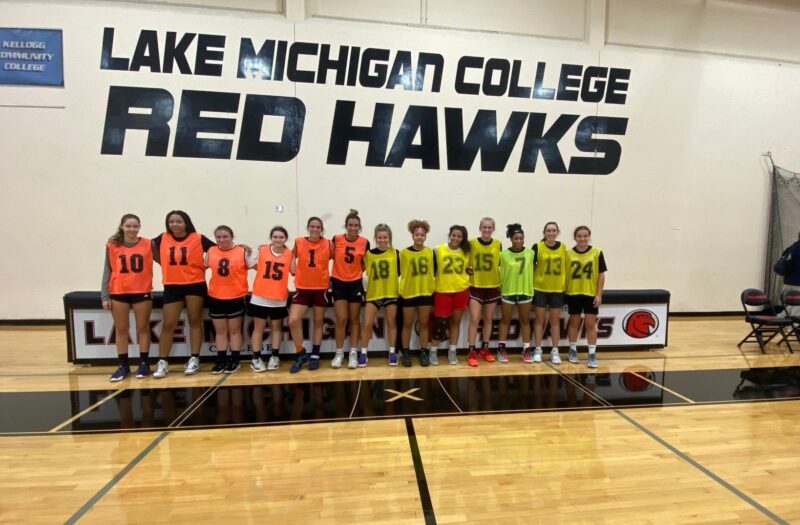 Flight Hankamp Open Run At Lake Michigan College: The Teams | Prep ...