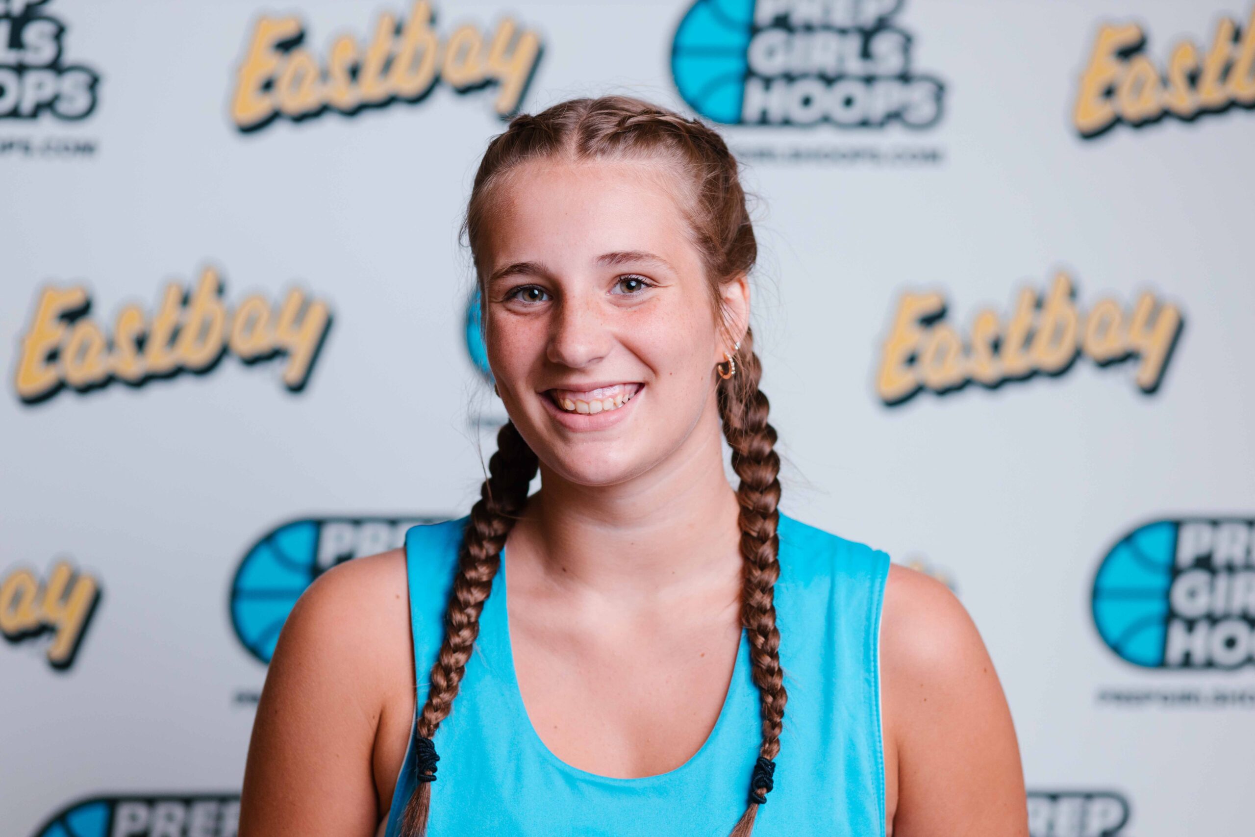 Always 100 at Queen of the Rock | Prep Girls Hoops