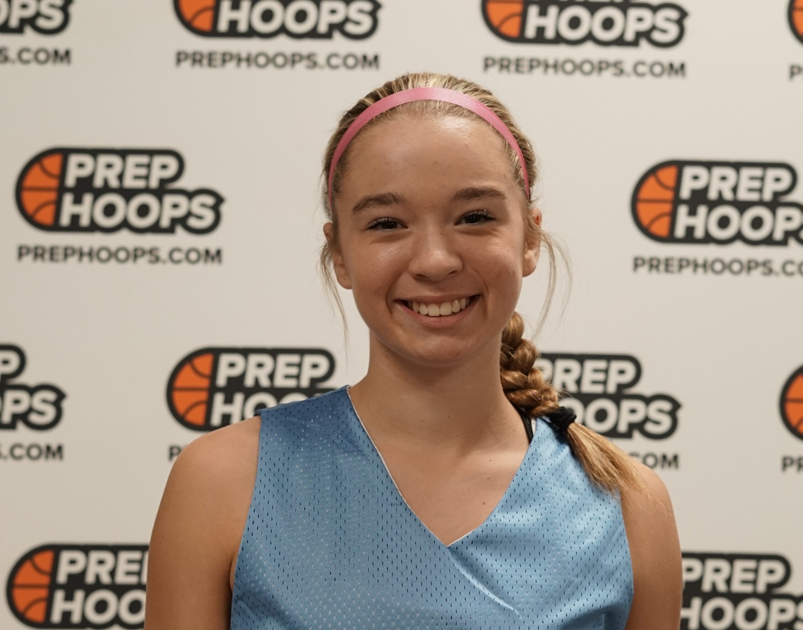 Showing Out In Showcase Season | Prep Girls Hoops