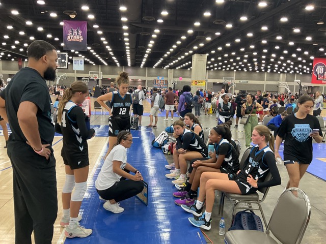 Future Stars Shine at Run 4 Roses Classic | Prep Girls Hoops