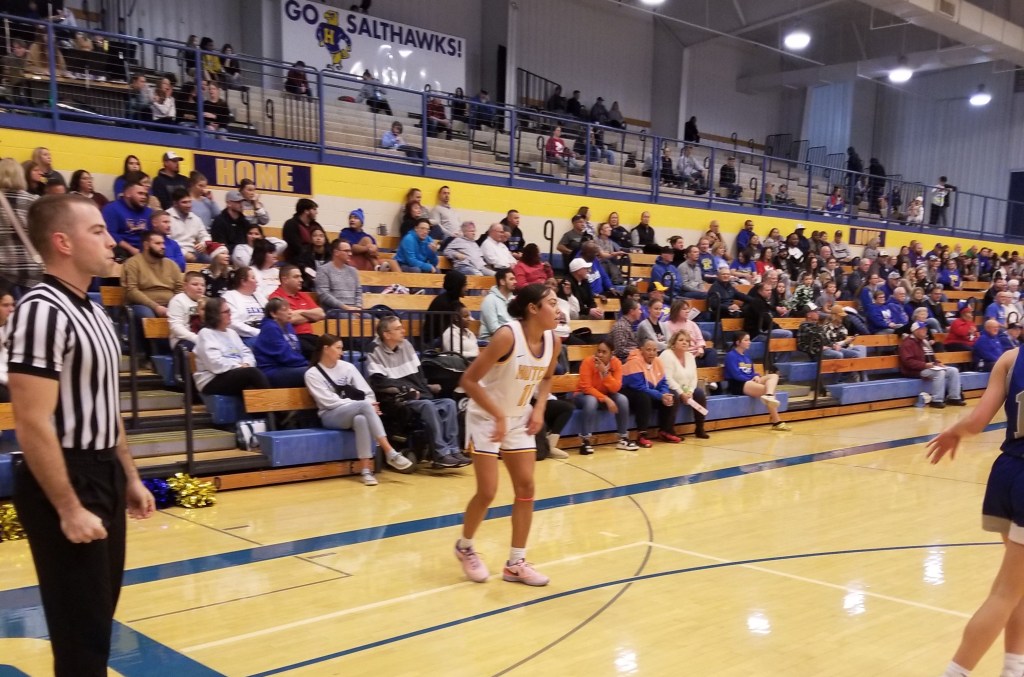 Azariah Dawes, Hutchinson | Prep Girls Hoops