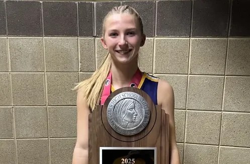High stakes, high performers — Central Lyon vs. MOC-Floyd Valley | Prep ...