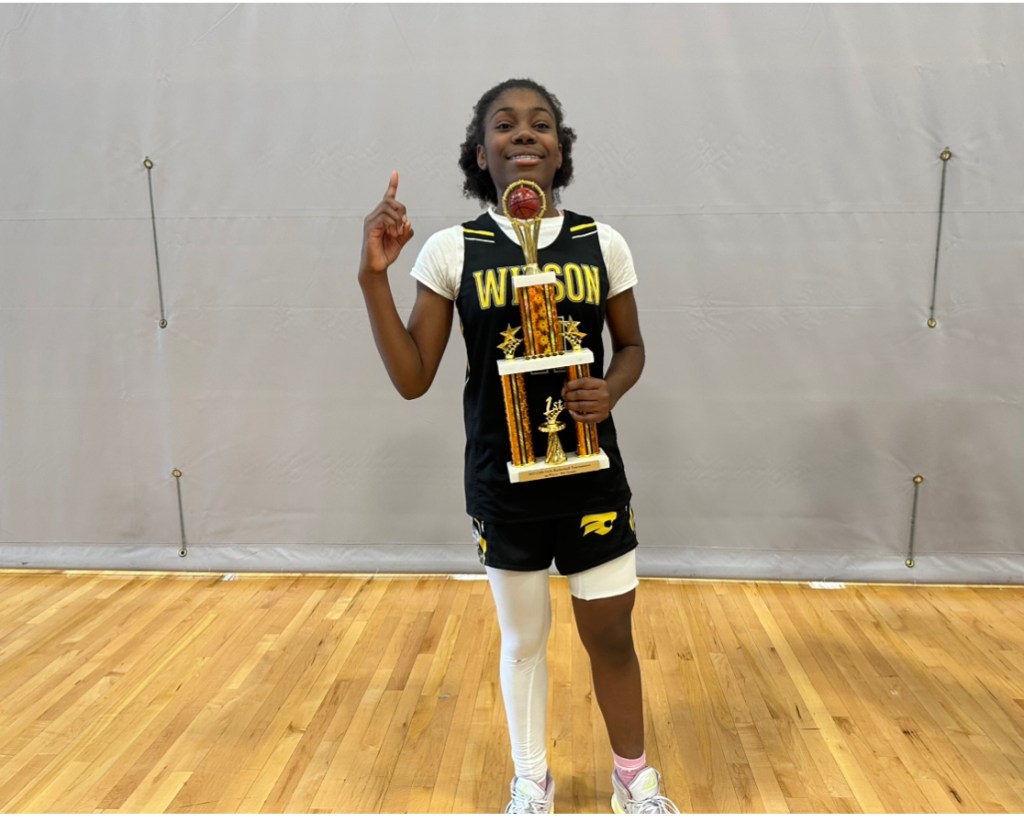 Aniya Dixon, Moline | Prep Girls Hoops